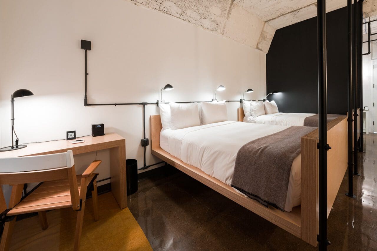 The Robey Rooms: Urban Comfort with Unique Design in Chicago