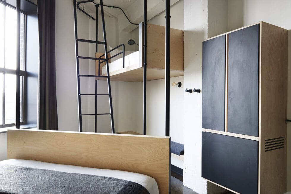 The Robey Rooms: Urban Comfort with Unique Design in Chicago