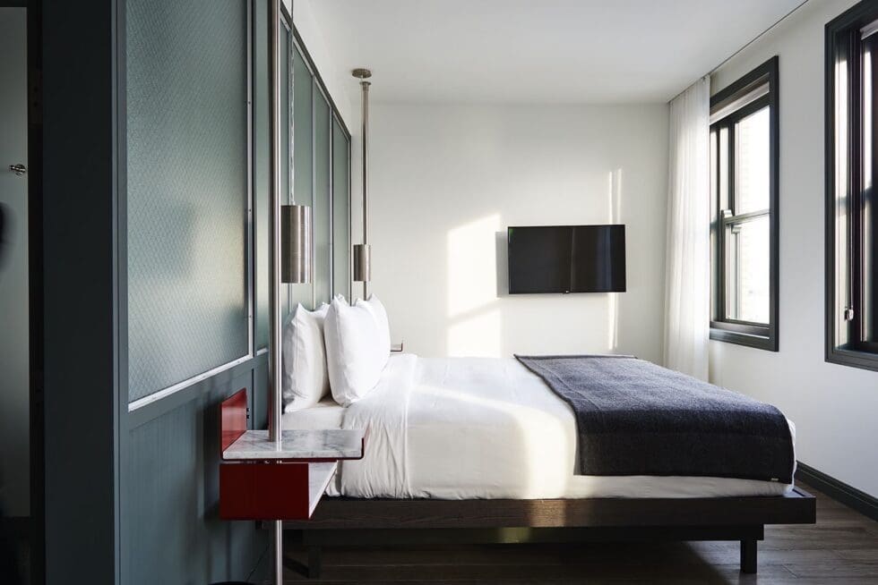 The Robey Rooms: Urban Comfort with Unique Design in Chicago
